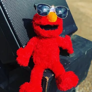 elmo hace que las perras se pongan en fila Best Sound Alert Memes